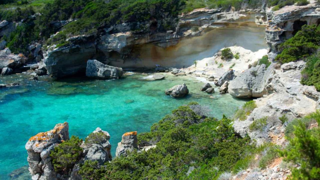 Se metterai piede su questa isola italiana te ne innamorerai, un ...